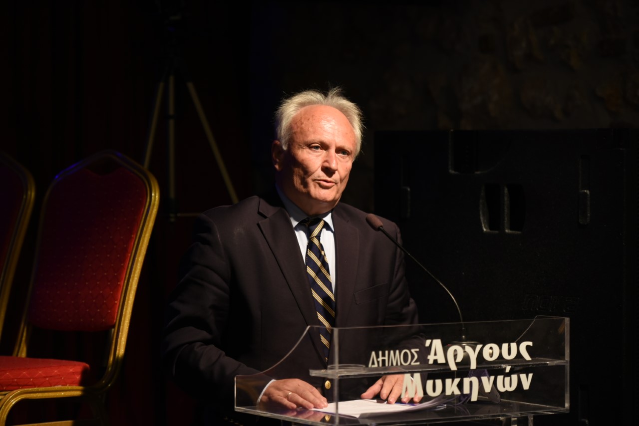 Ο χαιρετισμός του Γιάννη Ανδριανού στην εκδήλωση του Ελληνικού Ωδείου ...