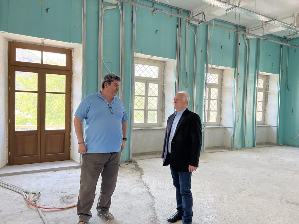 Ανδριανός στο Αρχαιολογικό Μουσείο Άργους: «Ολοκληρώνεται αυτό το ...