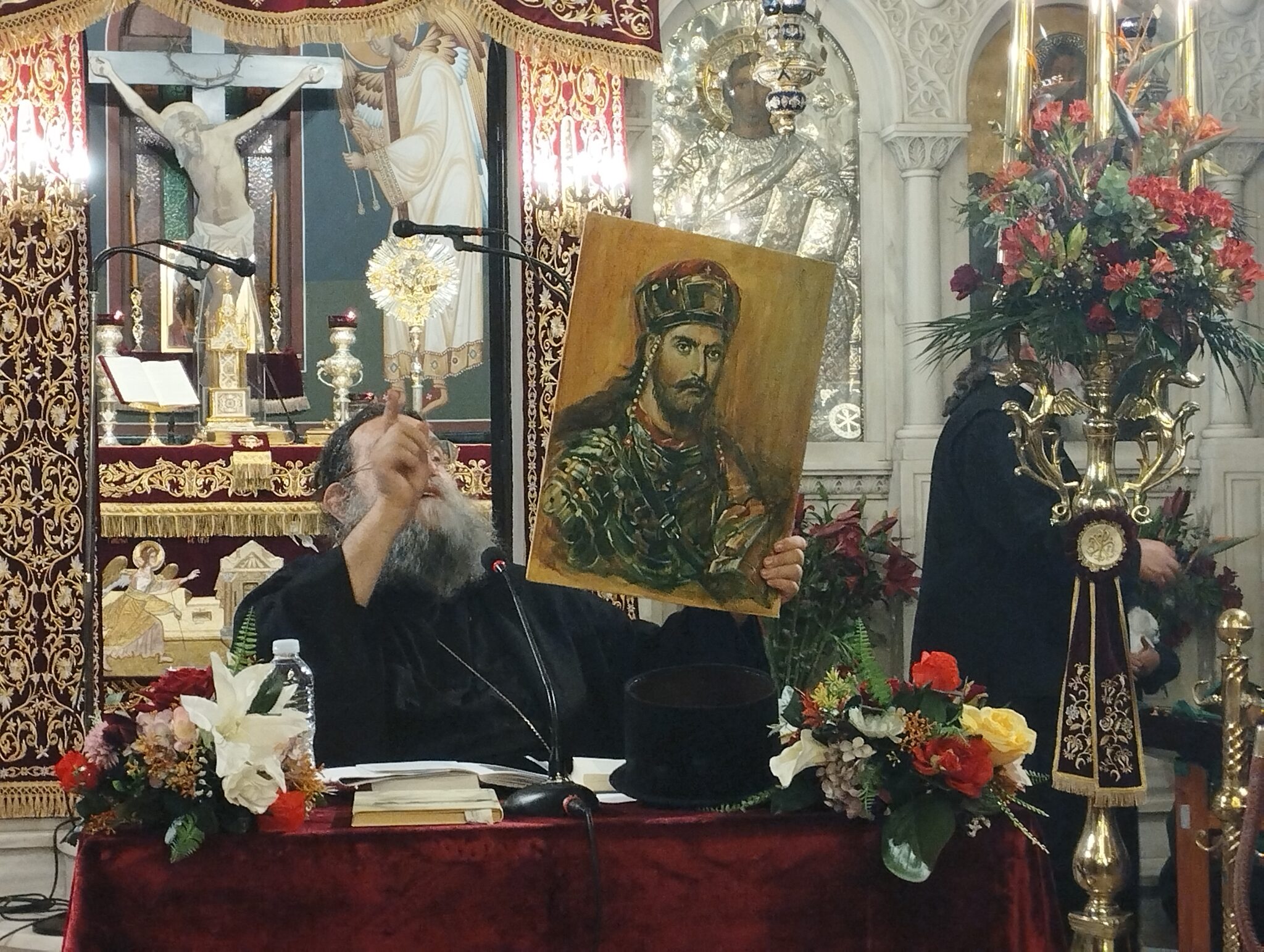 Καθηλωτική η ομιλία του π. Ευάγγελου Παπανικολάου στην Ευαγγελίστρια ...